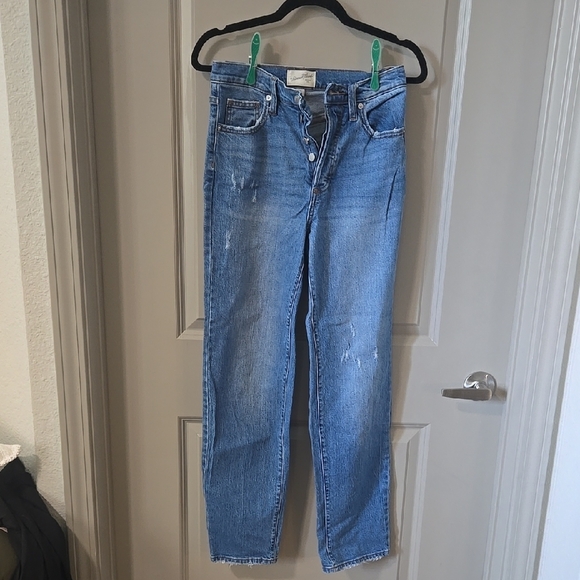 Universal Thread | Jeans | Universal Thread High Rise 9s Straight Leg ...